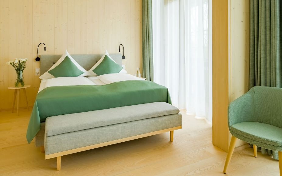 Hotel Krone: Charmante Zimmer in Oettingen buchen