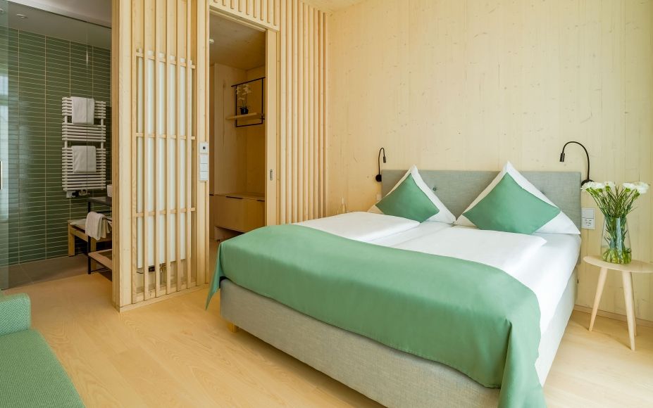 Hotel Krone: Charmante Zimmer in Oettingen buchen